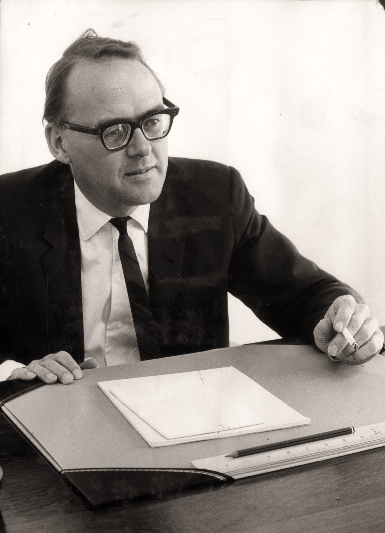 Biography – Richard Seymour "Dick" Hall